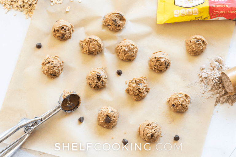 "Go-Go Balls": Easy (and Healthy!) No-Bake Protein Ball Recipe Your ...